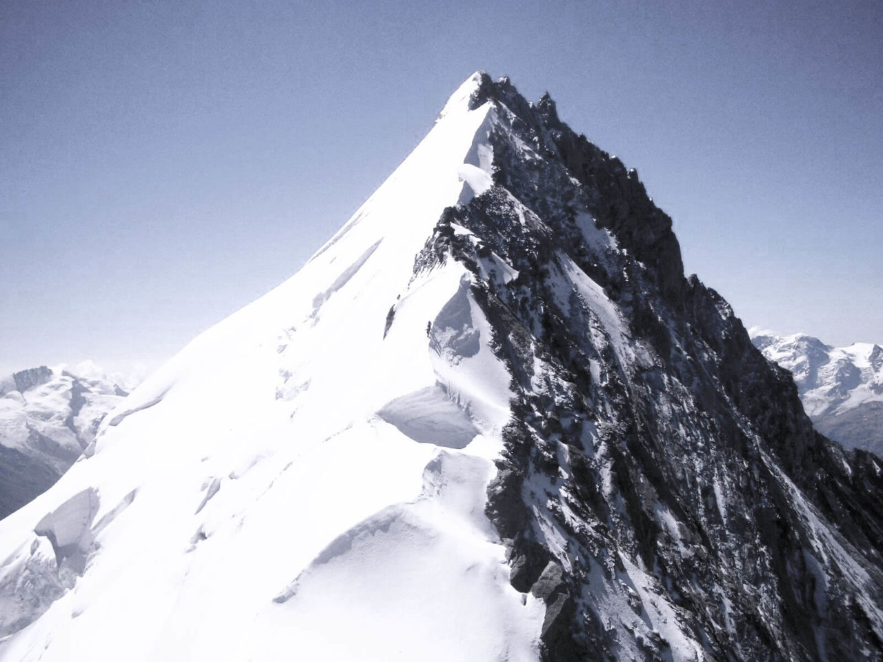 Accueil - Astia SA, your business sparing partner